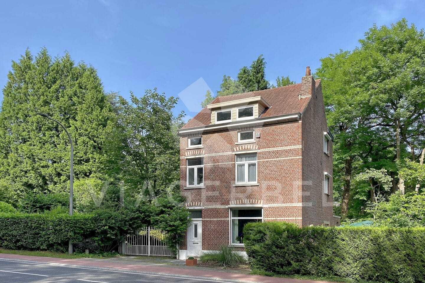 Acheter en viager libre ou occupé - Viagerbel, expert du viager à ...